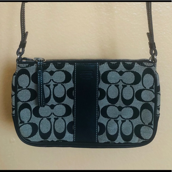 Bags | Coach Small Pouch | Poshmark